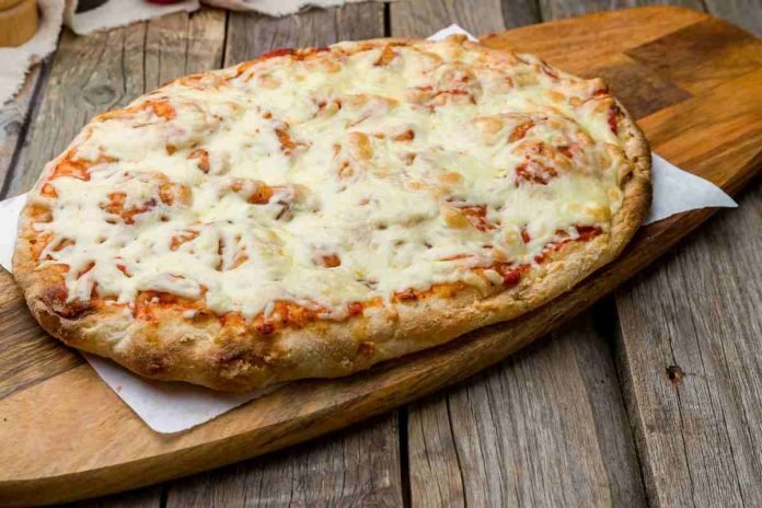 Pinsa romana, l'originale è solo questa! Segna subito la ricetta sul ...